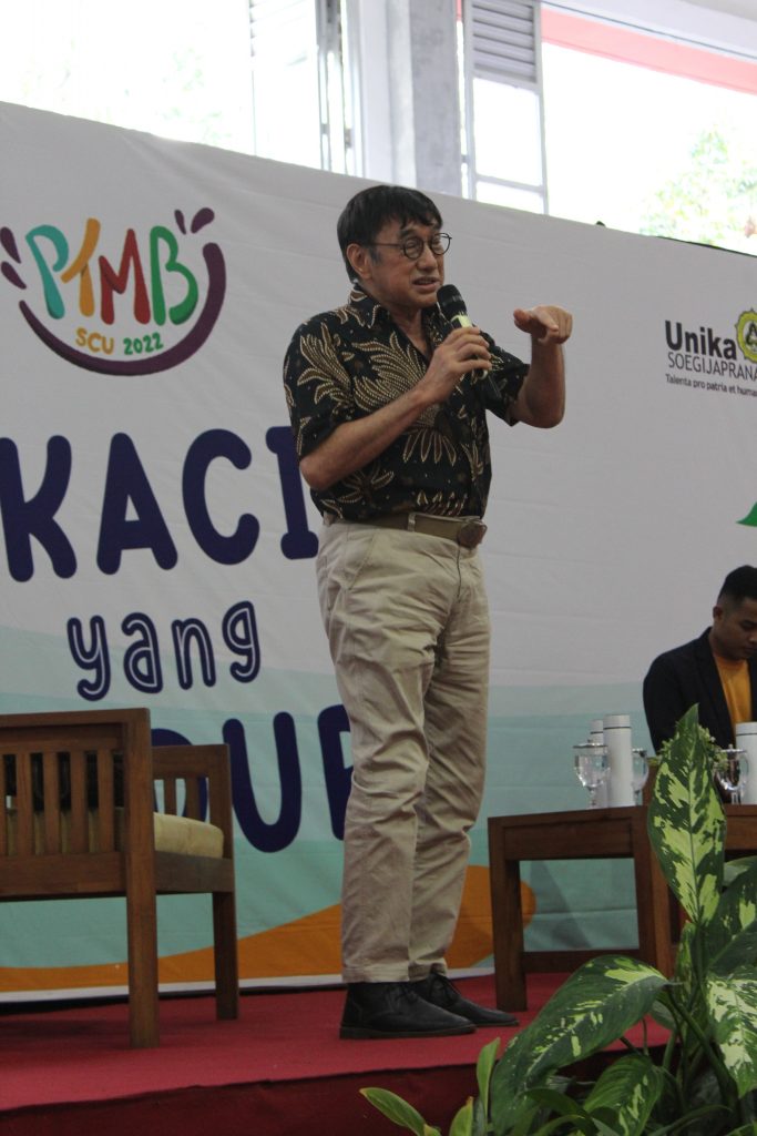 Rektor Unika Soegijapranata Menyambut Soegija Muda dalam PTMB 2022 – SCU