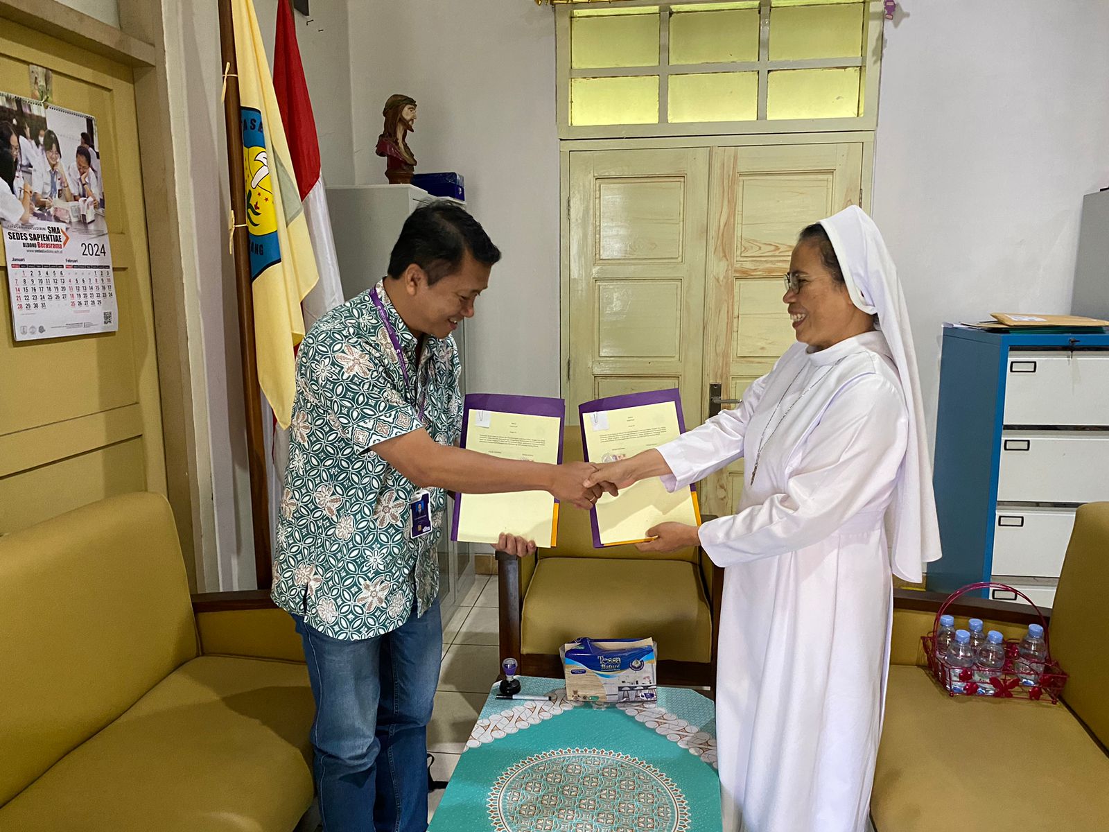 FLA SCU Bersama SMA Sedes Sapientiae Bedono Jalin Kerja Sama – SCU