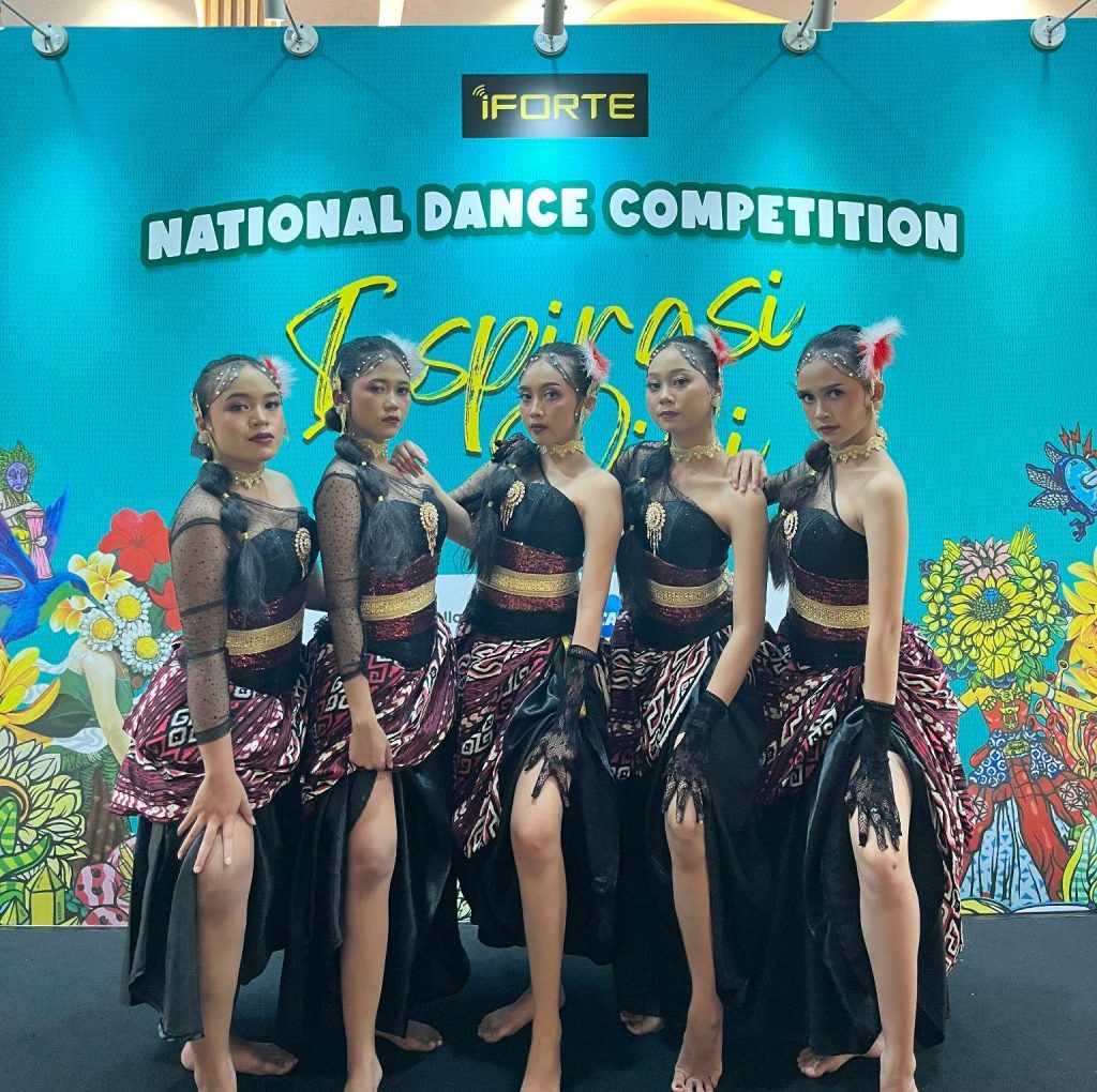 UKM Kembangtaru Menangkan Best Costume IForte National Dance ...