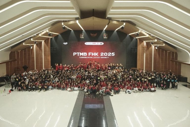 FHK SCU Ajak Mahasiswa Baru Menumbuhkan Relasi yang Peduli dan Berempati lewat PTMB 2025 – SCU